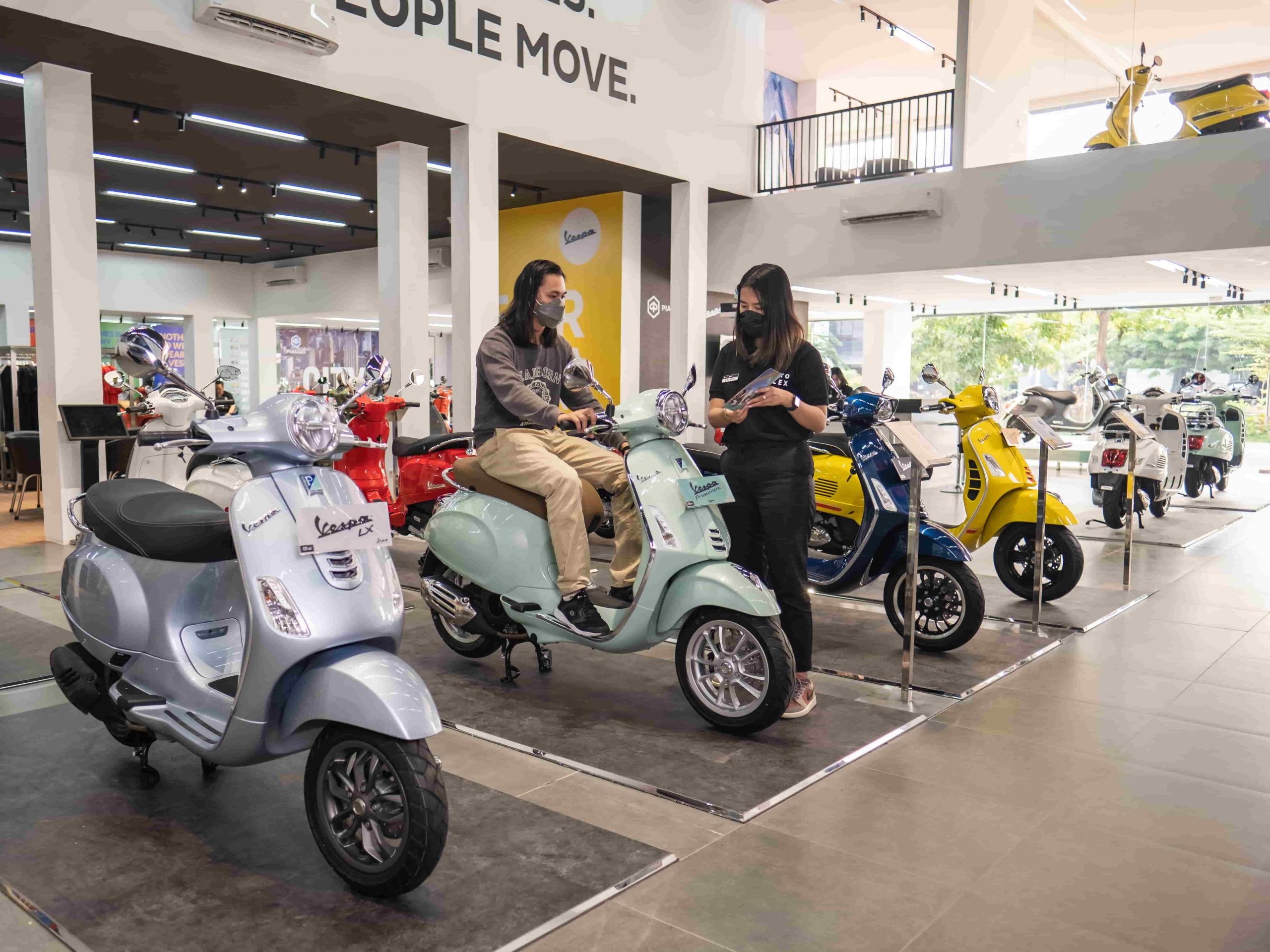 PT Piaggio Indonesia Membuka Dealer Premium Motoplex 4 Brands Ke-2 di ...